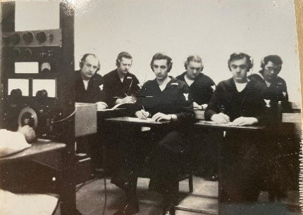 Navy Medicine > Naval Medical Research Command > R&D Commands > Naval ...